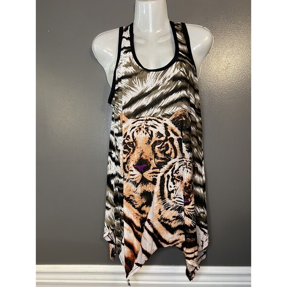 Unbranded | Tops | Tiger Graphic Tank Top Womens Xl 2xl Animal Print ...
